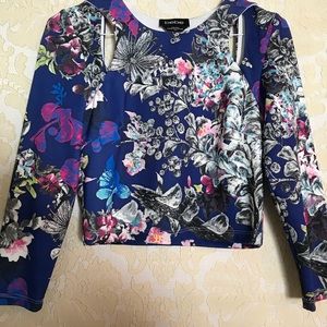 Tops | Pretty Blue Floral Long Sleeve Top | Poshmark